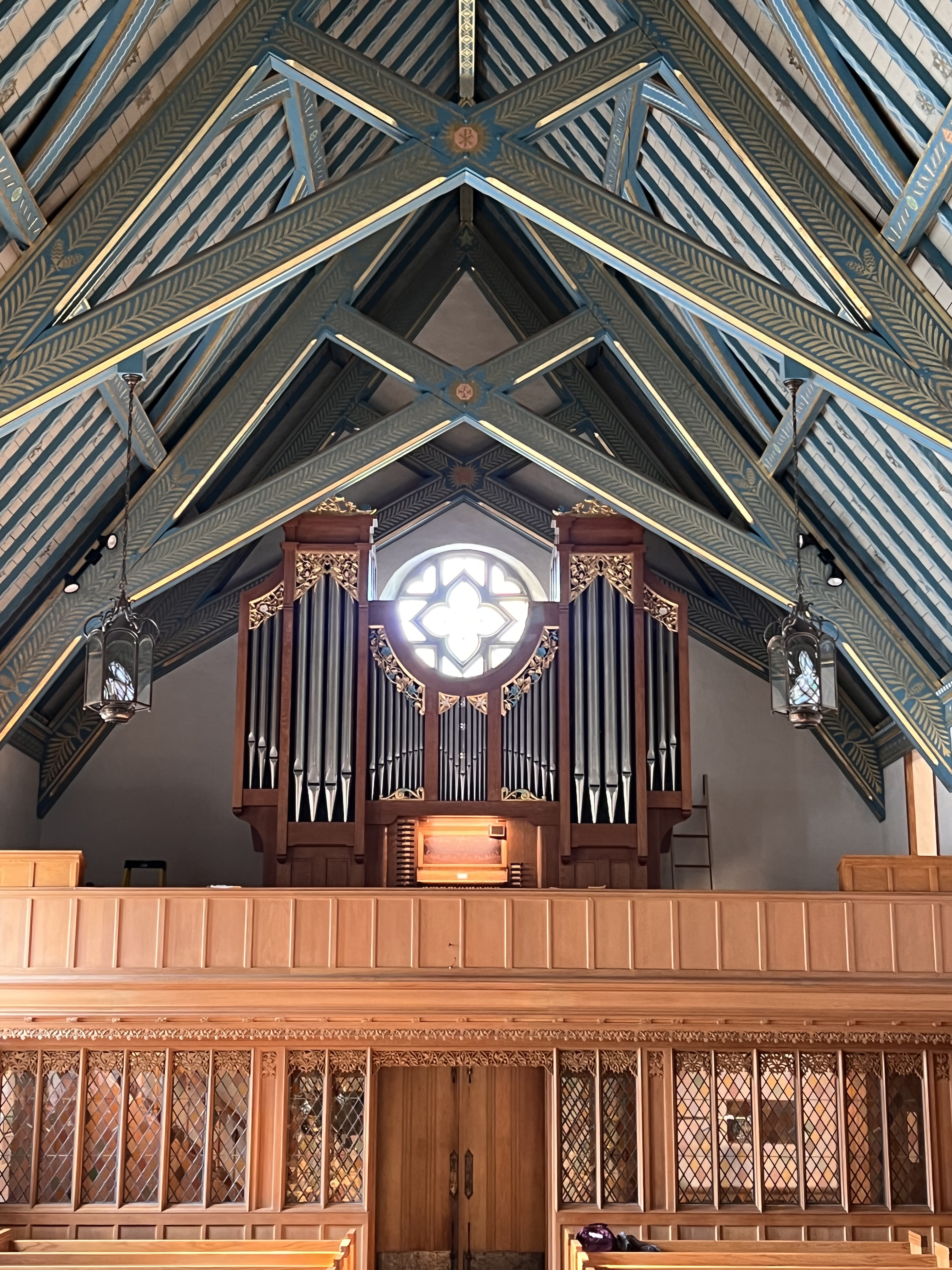 Architectural Carving – Morgan Faulds Pike